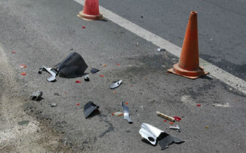 Τροχαίο στον Άγιο Πέτρο με εγκλωβισμένο άτομο - Marathon Press